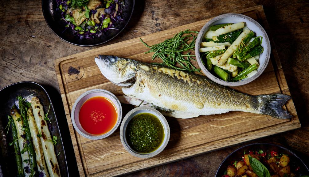 Eating fish in Hamburg - Fischrestaurant am kai. Our menu